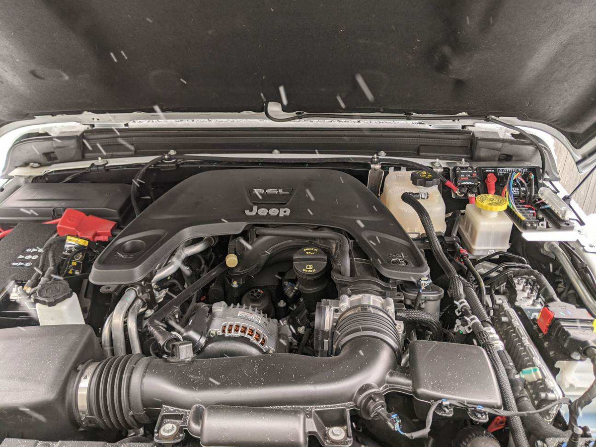 Adding a Switch-Pros PowerTray to your Jeep JL/JT – PowerTrays